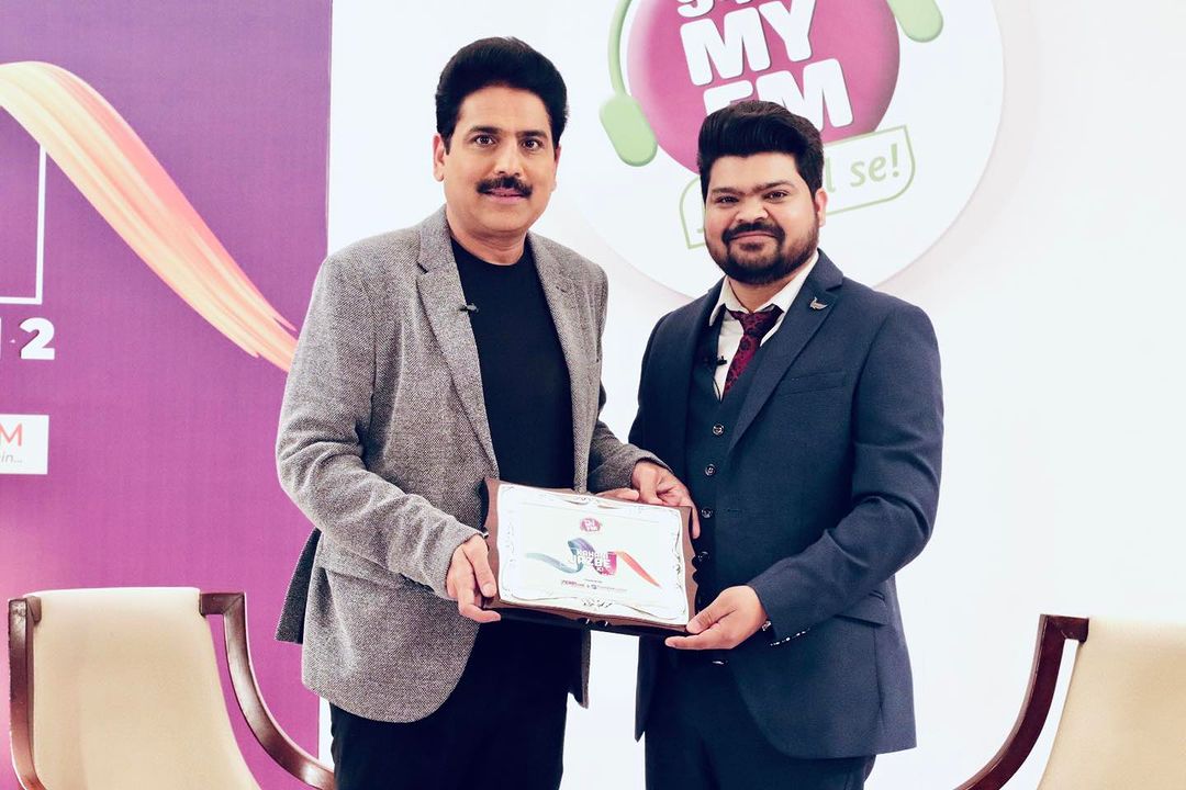 Dr. D L Gangwal::Appointment App